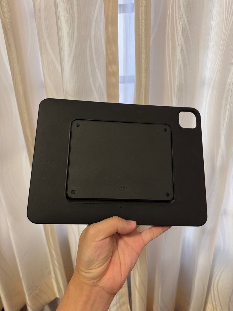 MOFT Float iPad Case, Mobile Phones & Gadgets, Mobile & Gadget Accessories, Cases & Sleeves on ...