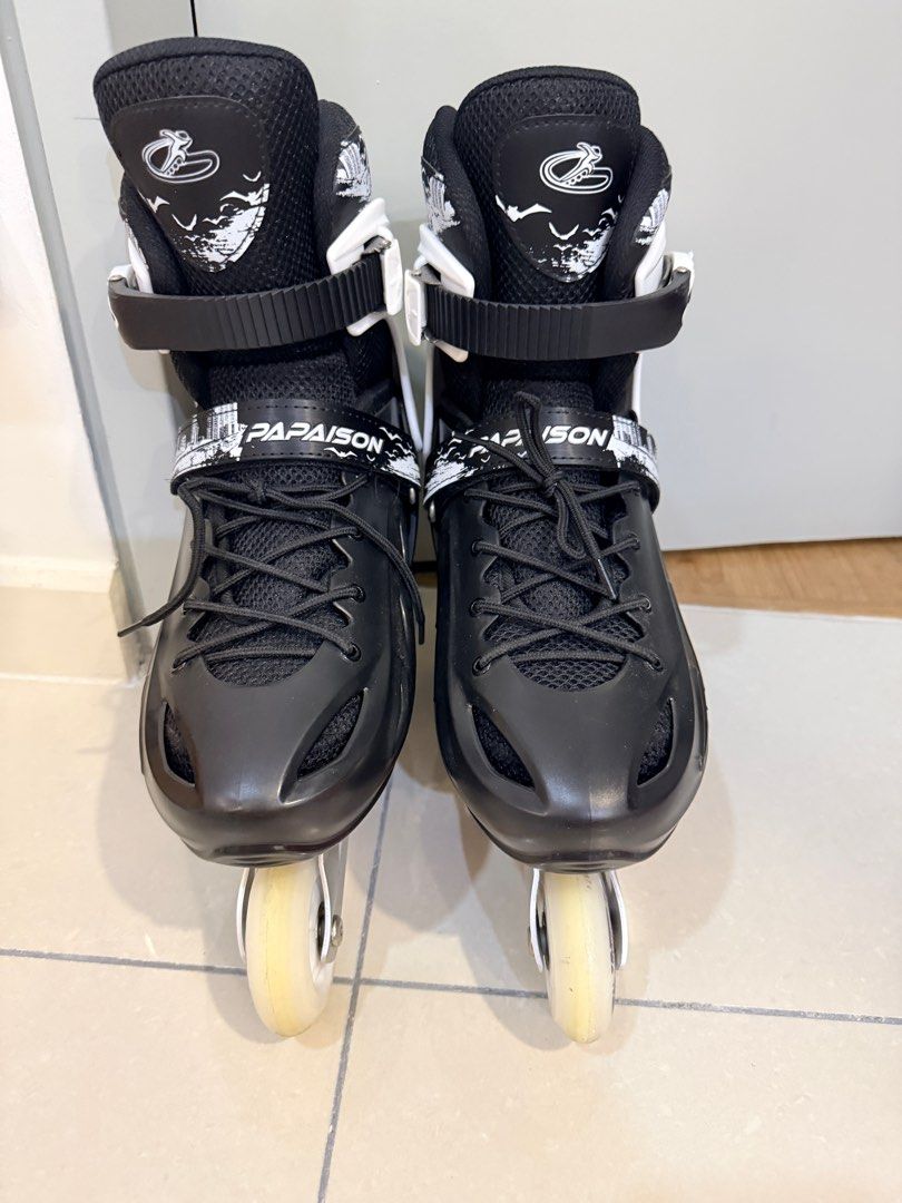 🛼 RollerBlades Skates (Size 41-43 Adjustable; Bling Wheels), Sports ...