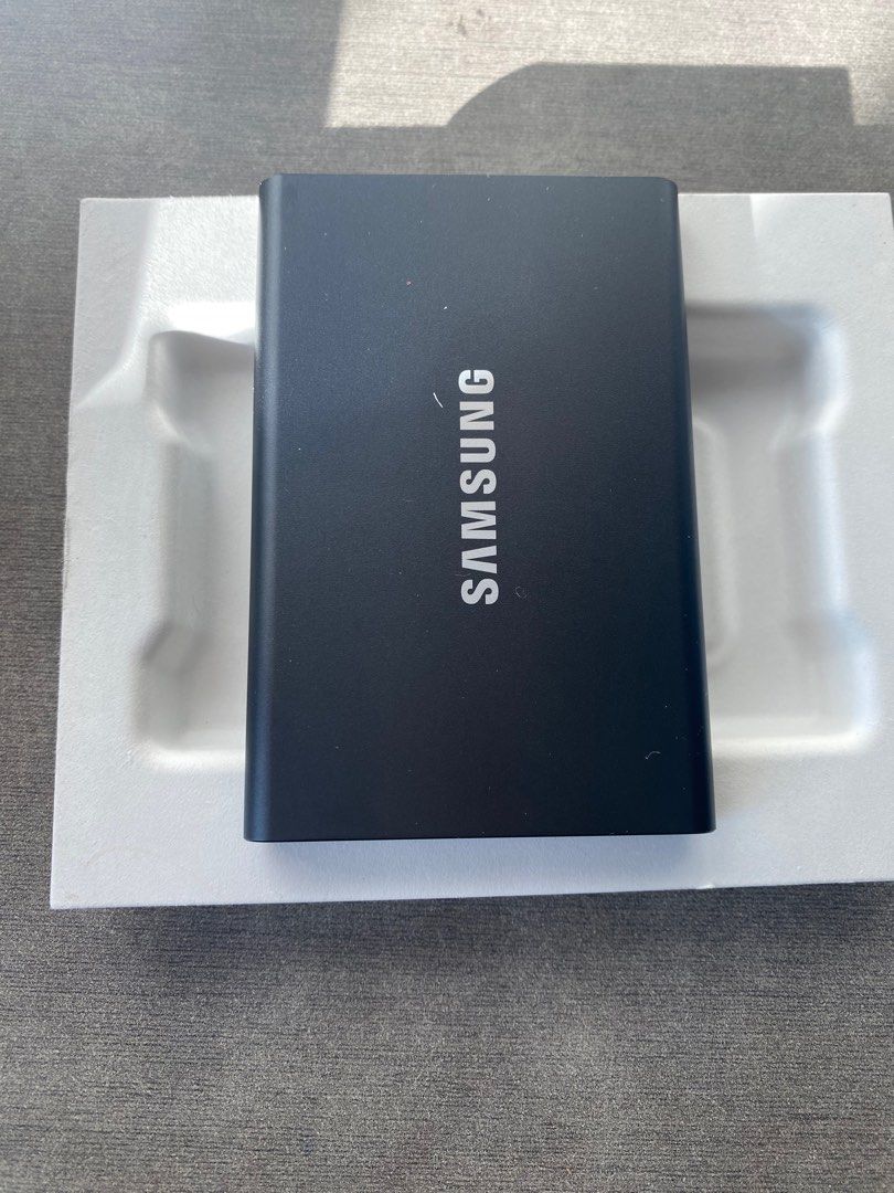 Samsung Portable SSD T7 1TB, Computers & Tech, Parts & Accessories ...