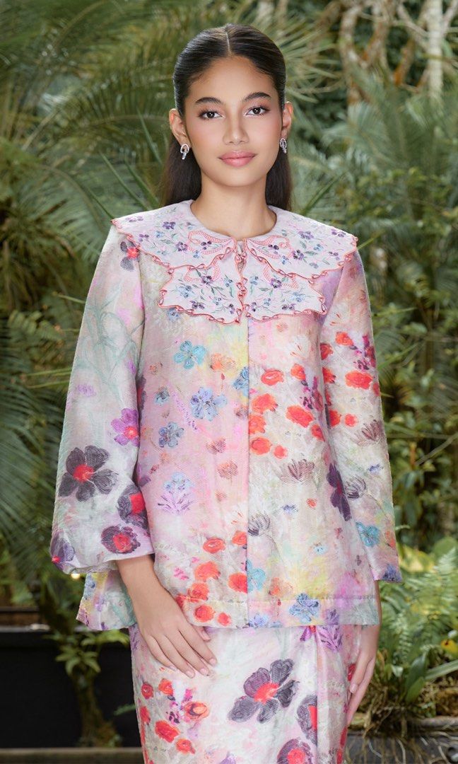 Wanzar Daisy Kurung Raya 2026 in size S, Women's Fashion, Muslimah ...