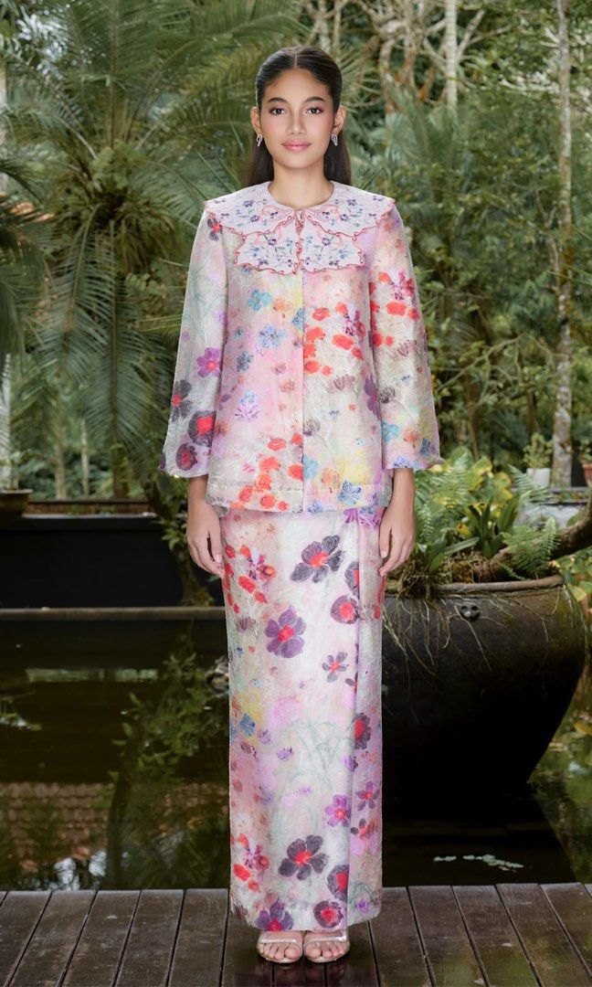 Wanzar Daisy Kurung Raya 2026, Women's Fashion, Muslimah Fashion, Baju ...