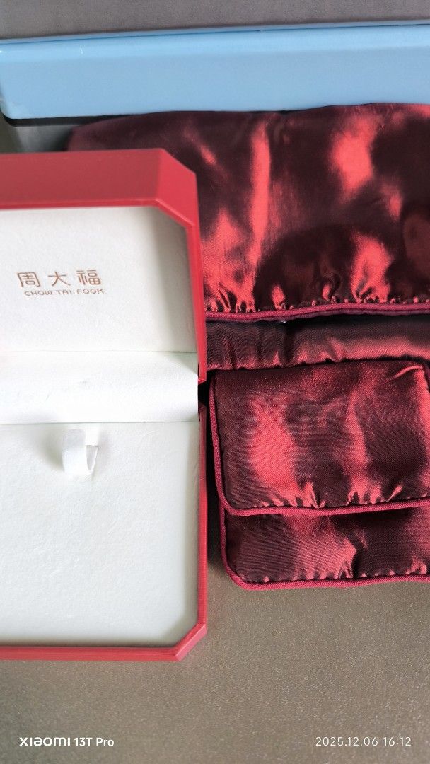 Chow Tai Fook Jewelry Box Set, Women's Fashion, Jewelry & Organisers ...