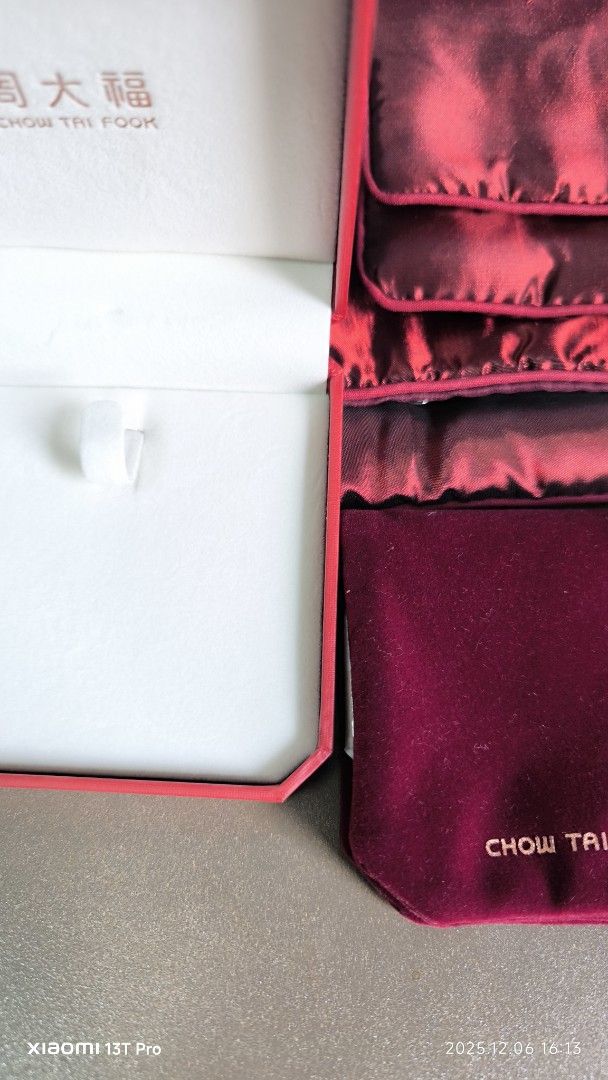 Chow Tai Fook Jewelry Box Set, Women's Fashion, Jewelry & Organisers ...