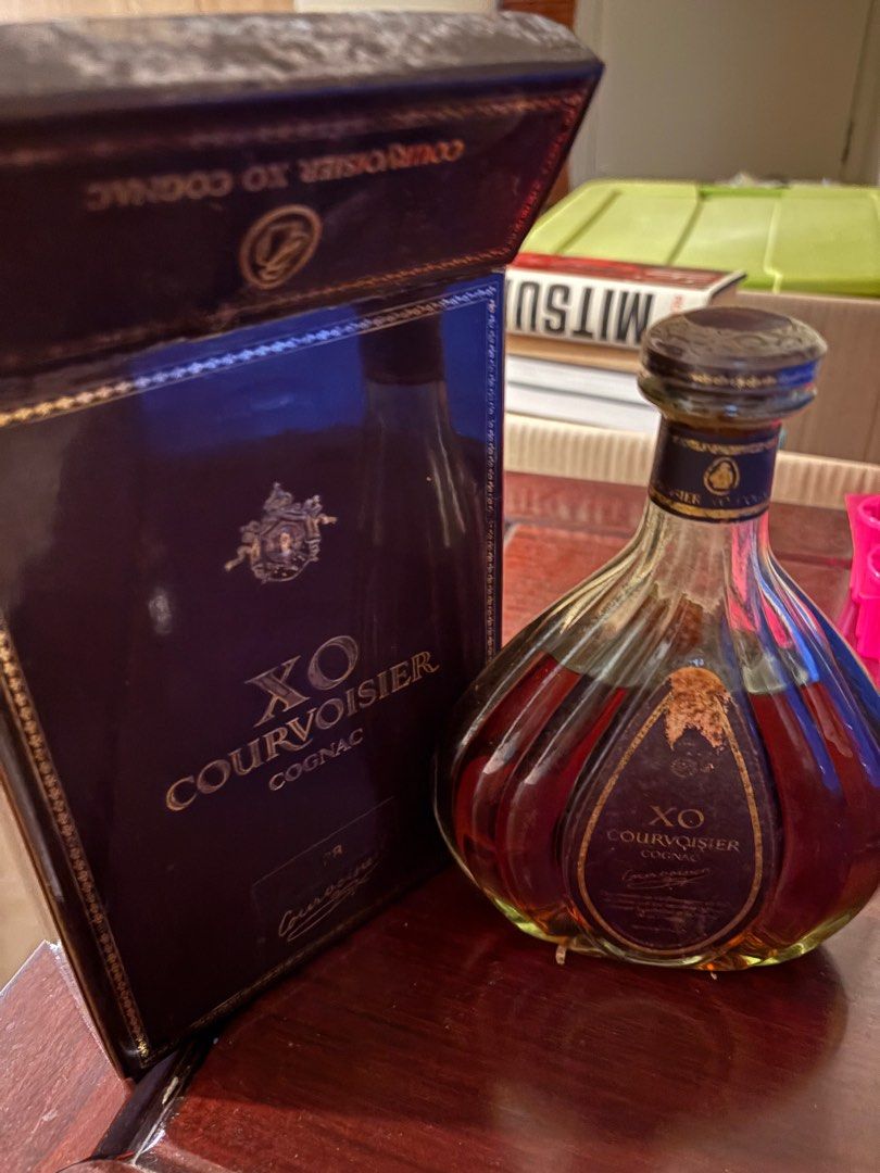 Courvoisier XO Cognac, Remy Martin VSOP, Hennessy, Food & Drinks, Alcoholic Beverages on Carousell