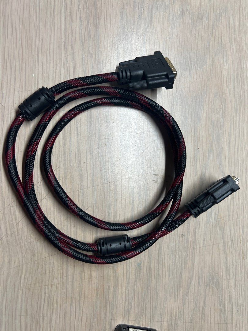 Dell 3007 wfpt monitor, with cables and adaptor, Computers & Tech ...