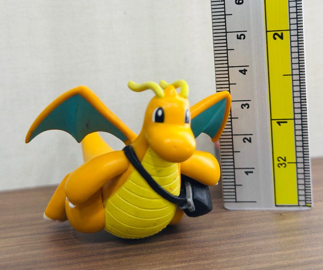 Dragonite (Postman) Pokemon Style Figure Takara Tomy A.R.T.S 2019 A06 ...