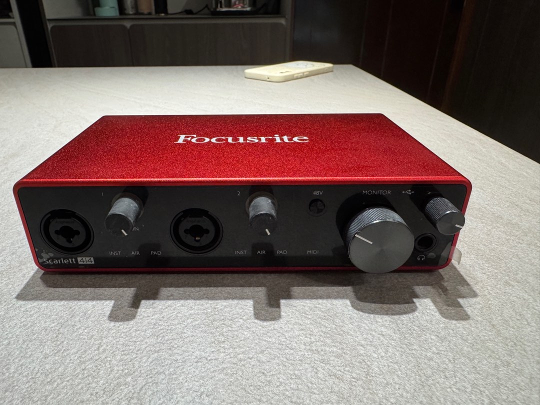 Focusrite Scarlett 4i4 Audio Interface - Red, Audio, Other Audio ...