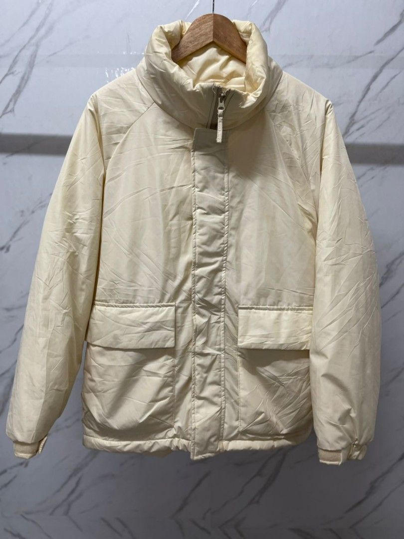 GU Cream Padded Jacket, Men's Fashion, Coats, Jackets and Outerwear on ...