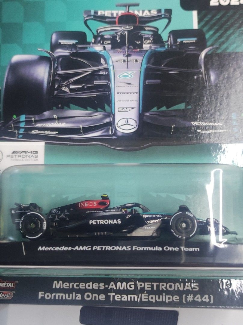 Hot Wheels F1 Mercedes-AMG Petronas Formula One Team #44 (Lewis ...
