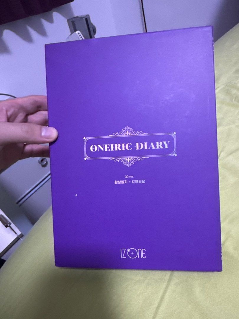 Iz*one Oneiric Diary 3D Version Album, Hobbies & Toys, Memorabilia ...
