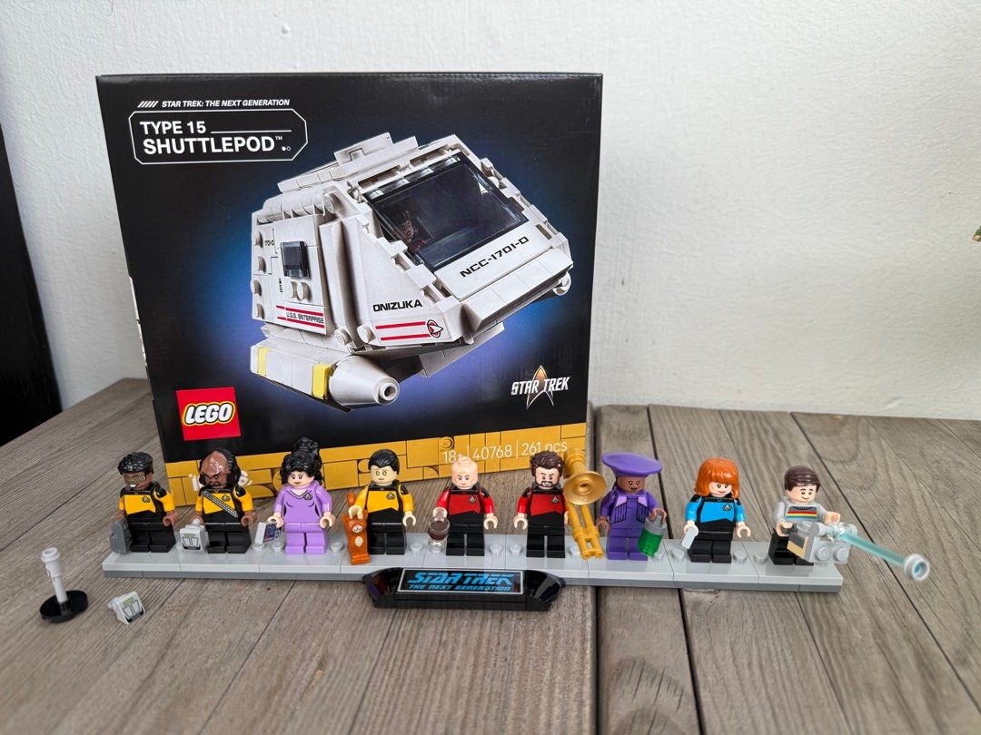 Lego 10356 Star Trek Minifigs Only + Lego 40768 Type 15 Shuttlepod ...