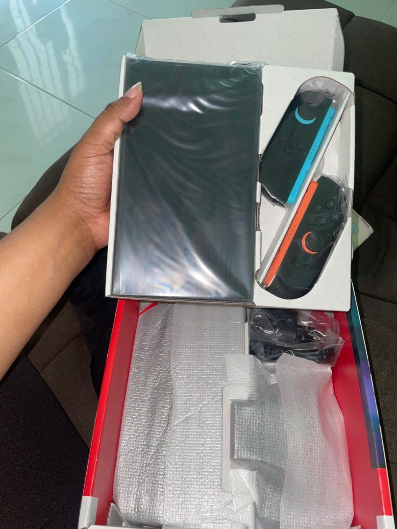 Nintendo Switch 2 + Mario Kartworld Bundle, Video Gaming, Video Games ...