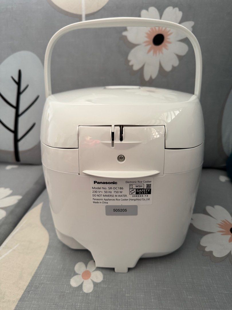 Panasonic SR-DC186, TV & Home Appliances, Kitchen Appliances, Cookers on Carousell