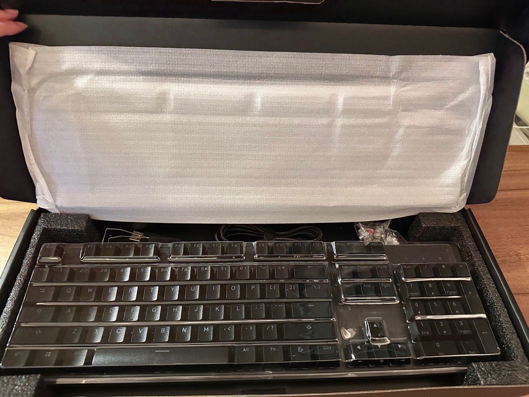 Tecware Phantom+ RGB Mechanical Keyboard - Pink Switches, Computers ...