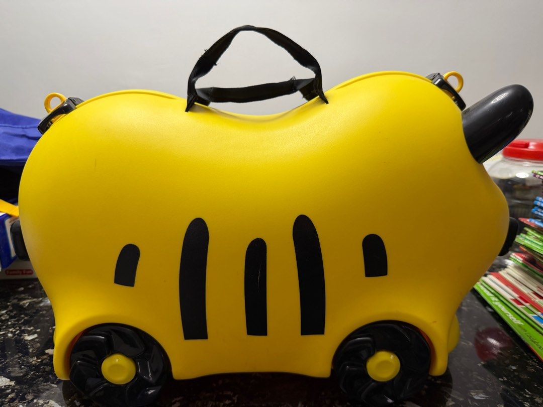 Trunki Ride-On Suitcase - Yellow, Hobbies & Toys, Travel, Luggage on ...