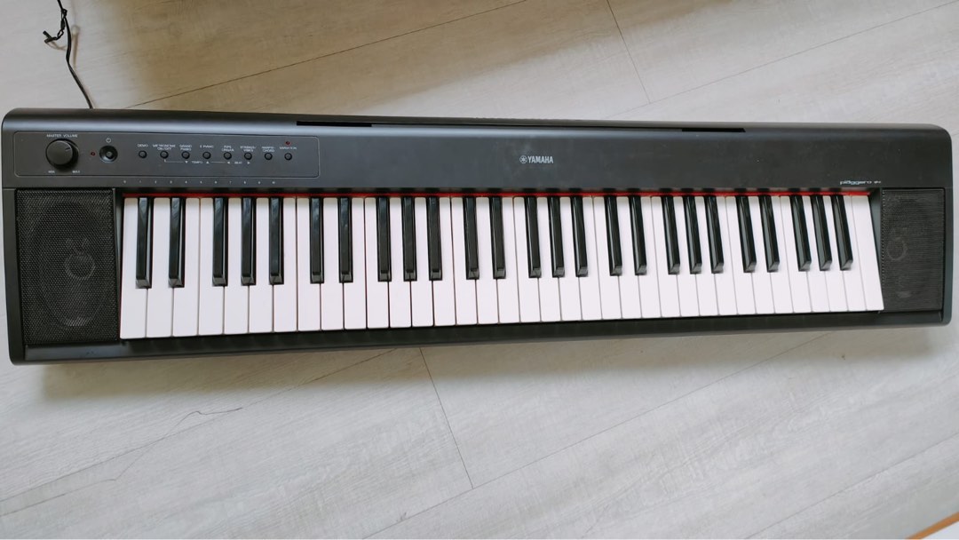 Yamaha NP11 Keyboard - Black, Hobbies & Toys, Musical Instruments on ...