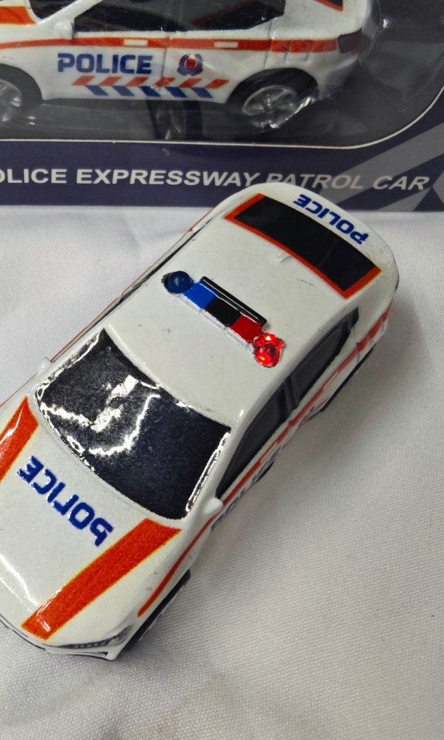 1:64 Traffic Police Polestar 2 FRC with LED, Hobbies & Toys, Toys ...