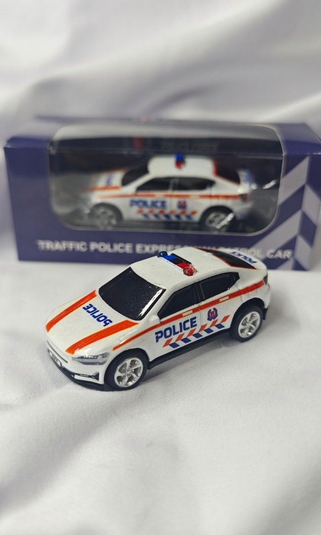 1:64 Traffic Police Polestar 2 FRC with LED, Hobbies & Toys, Toys ...