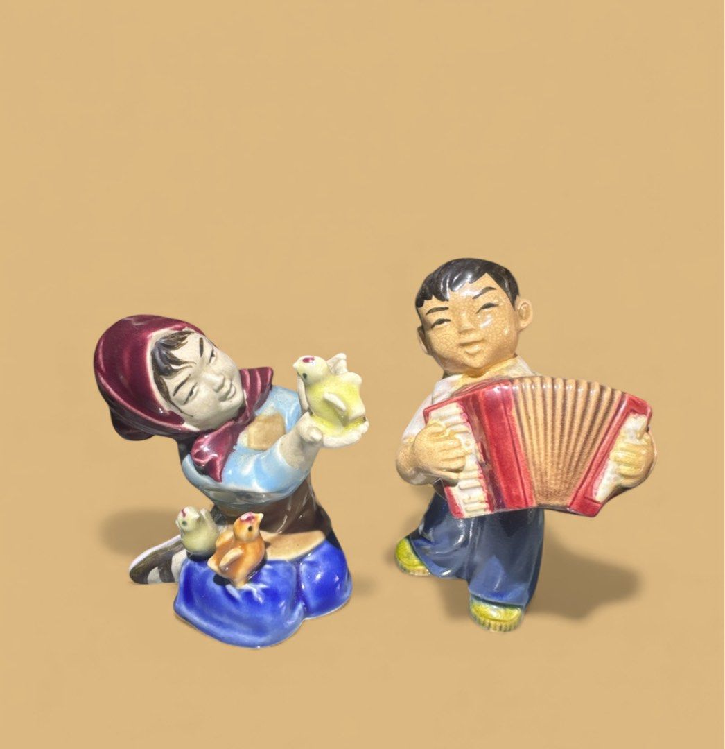 567公仔两件, Hobbies & Toys, Memorabilia & Collectibles, Vintage ...