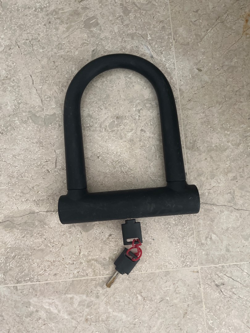 Black U-Lock with Keys, Furniture & Home Living, Security & Locks ...