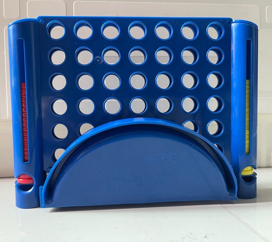 Connect 4 Board Game, Hobbies & Toys, Toys & Games on Carousell