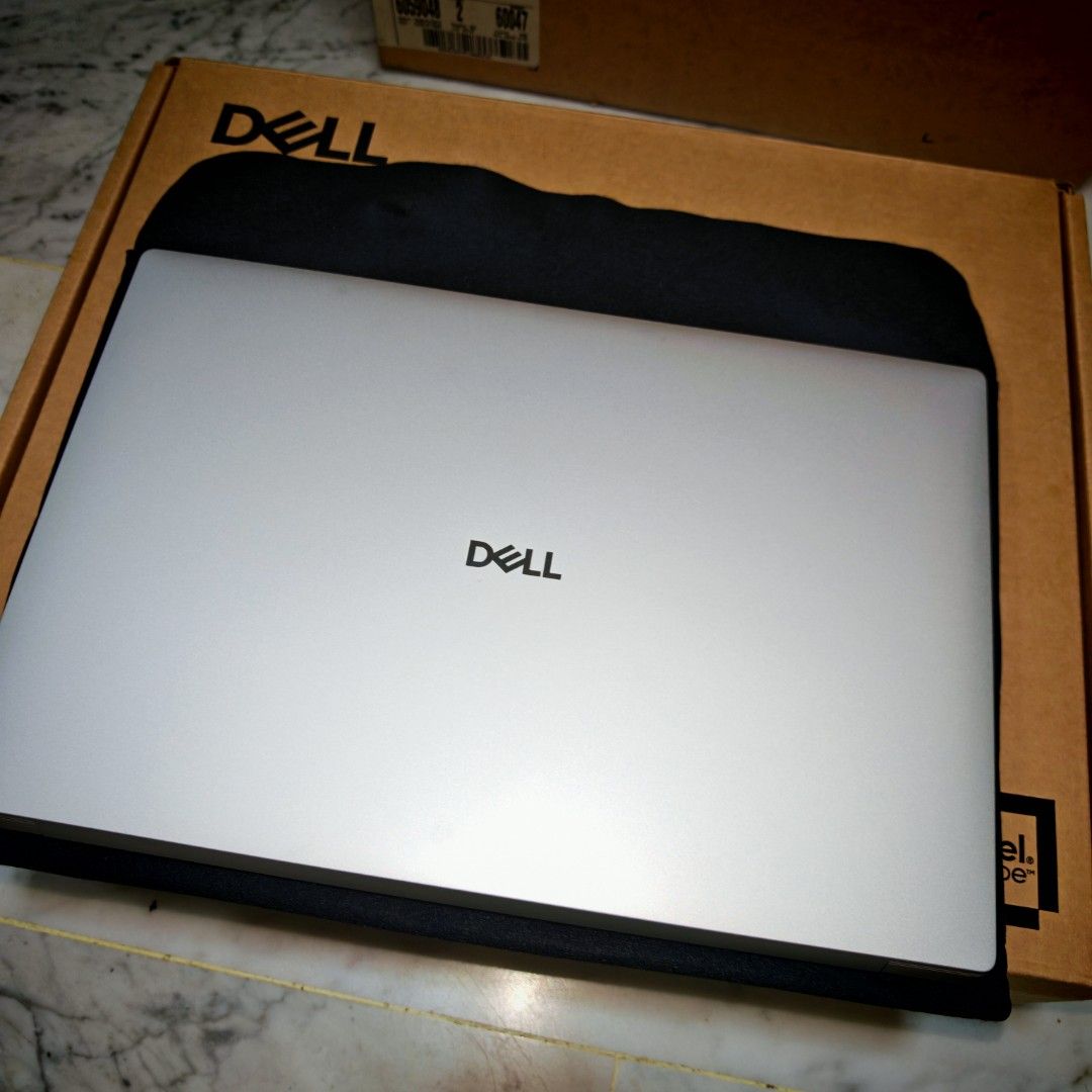 Dell 14 Premium DA14250 Laptop - (2 weeks old, Like Brand New) 14.5 ...