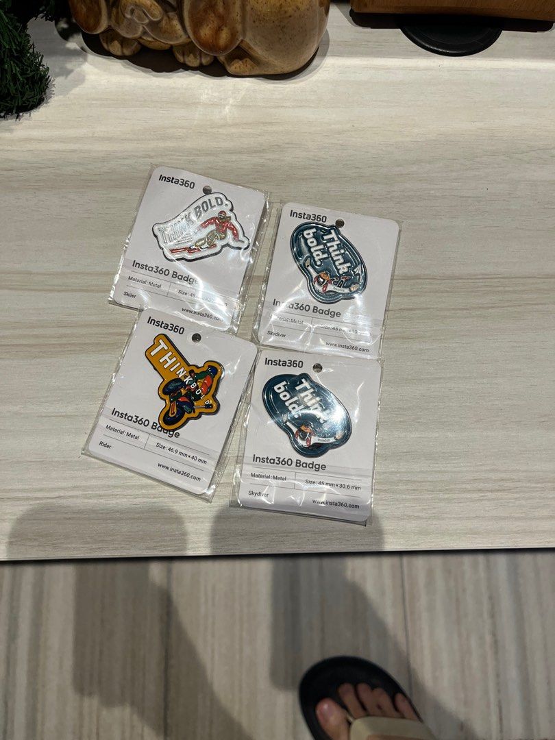 Insta360 Think Bold Badges, Hobbies & Toys, Memorabilia & Collectibles ...
