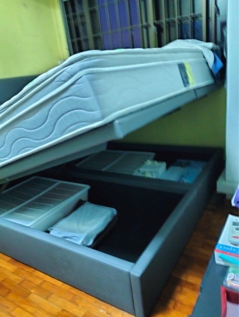 King Koil Pure Natural Latex Edition Mattress and Bed Frame, Furniture ...