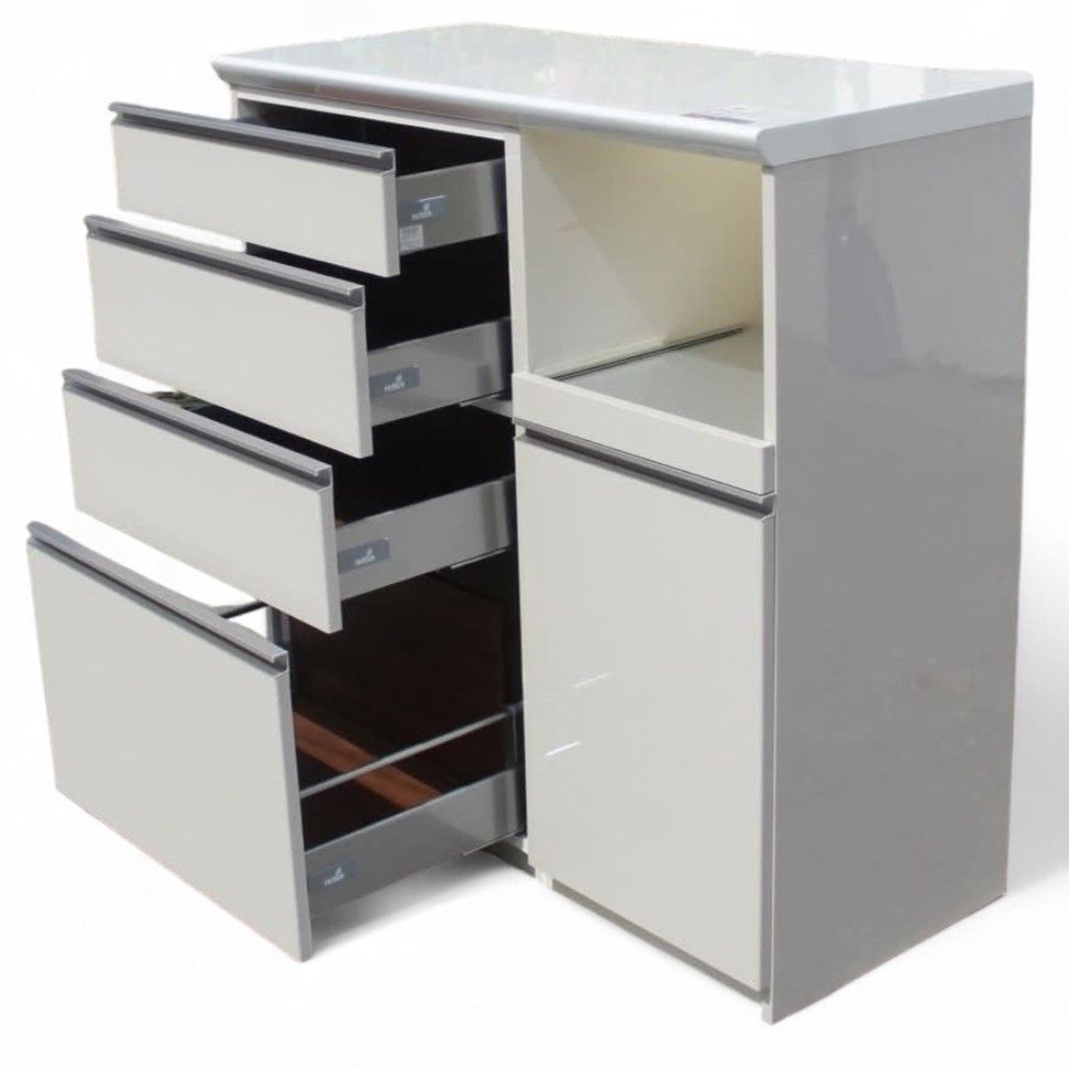 MINIMALIST WHITE KITCHEN COUNTER UNIT WITH 5 PULL OUT DRAWERS, 1 PULL ...
