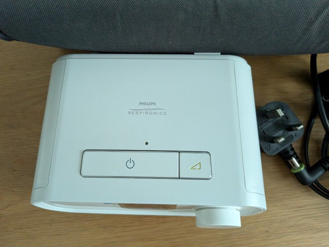 Philips DreamStation CPAP Machine, Health & Nutrition, Medical Supplies ...