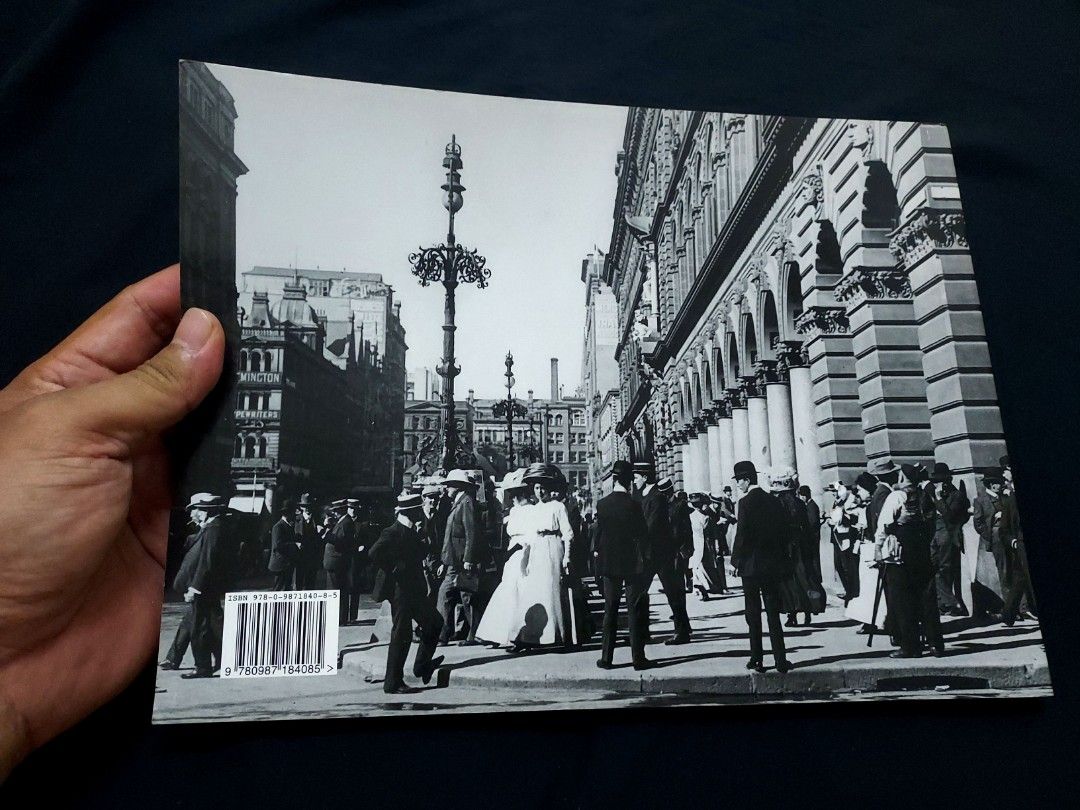 PICTORIAL HISTORY CITY OF SYDNEY, Hobbies & Toys, Books & Magazines ...