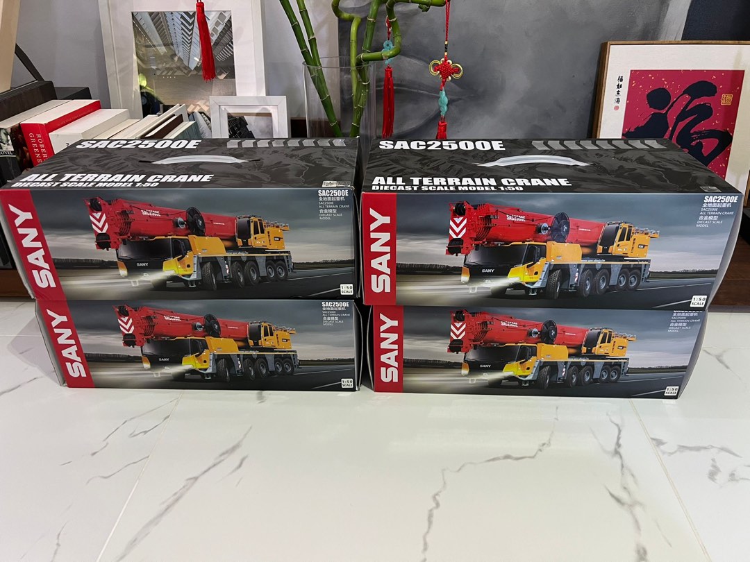 Sany SAC2500E Crane scale 1:50, Hobbies & Toys, Toys & Games on Carousell