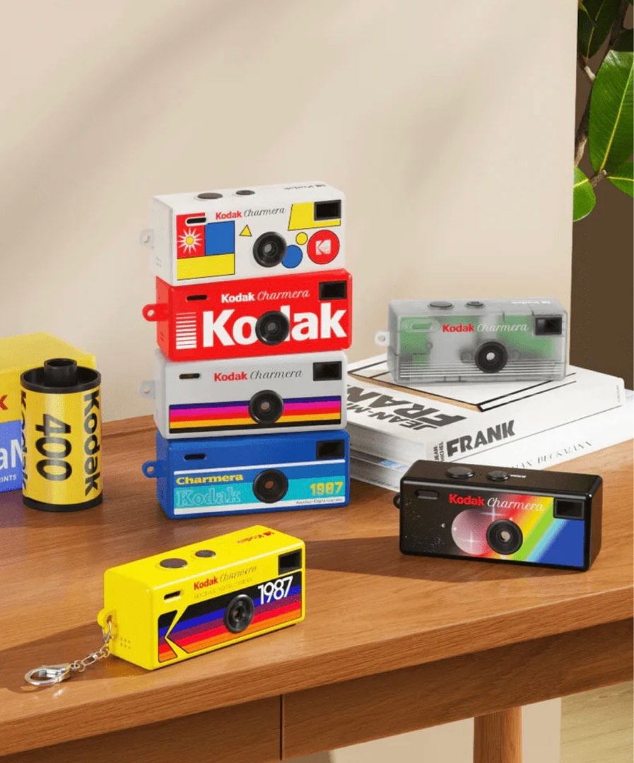 (Yellow) Kodak Charmera Keychain Camera + SD card, Photography, Cameras ...