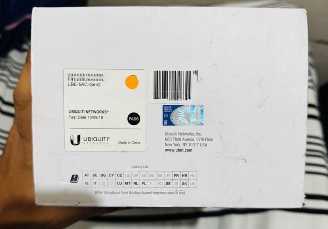 Ubiquiti Lite Beam LBE-5AC Gen 2 & LiteAP AC LAP 120, Mobile Phones ...