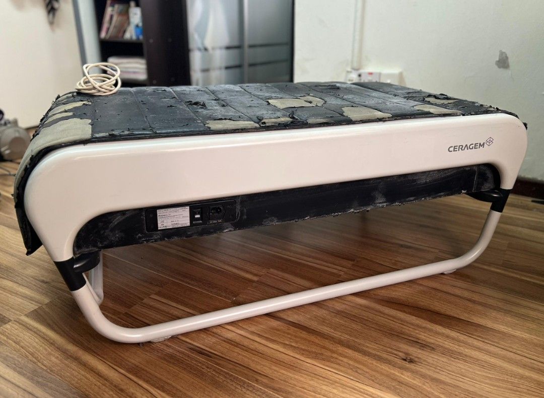 Ceragem CGM-M3500 Thermal Massage Bed, Health & Nutrition, Massage ...