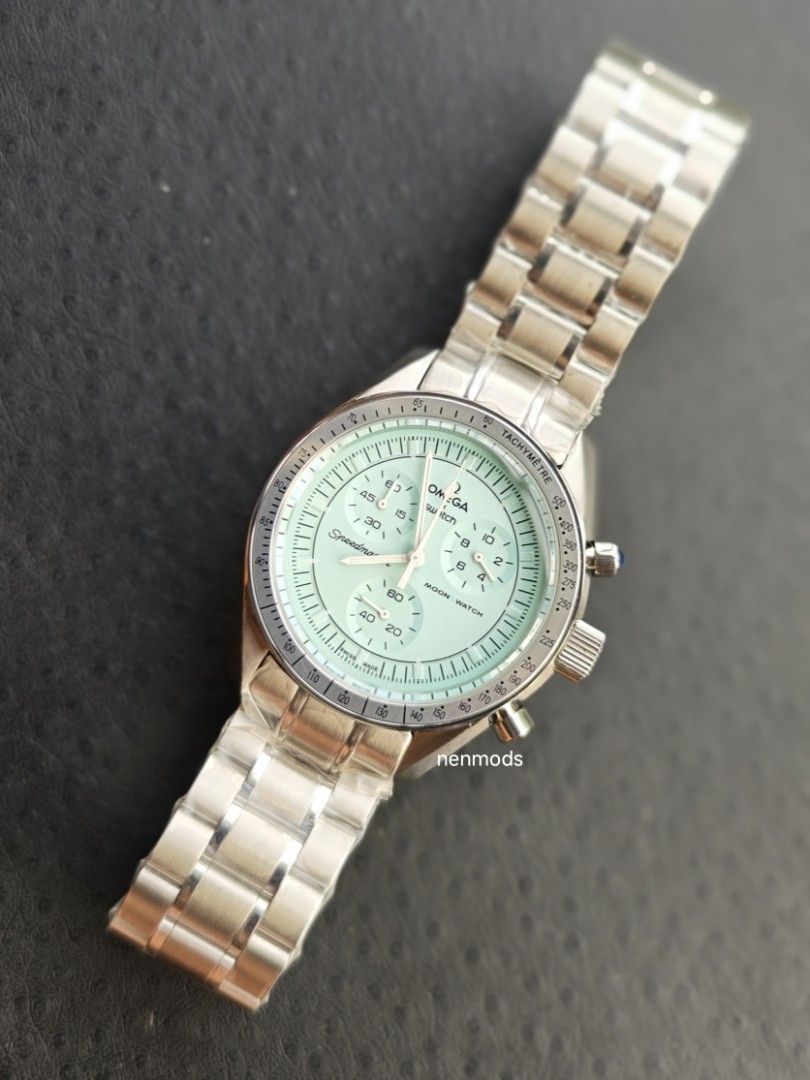 Custom Mod Moonswatch Uranus 40mm PE50, Men's Fashion, Watches ...