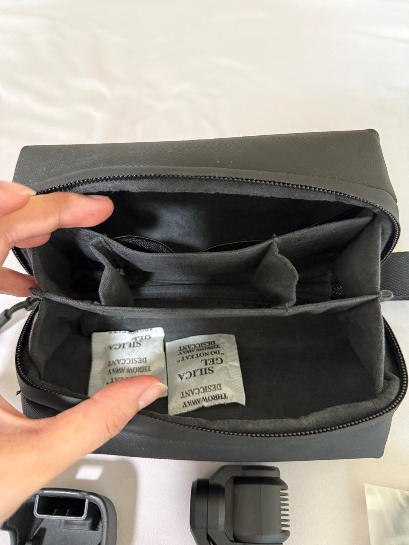 DJI Osmo Pocket 3 Creator Combo + 128GB — unused mic, complete set ...