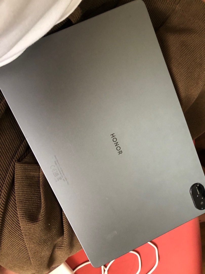 honor pad x8a with free pen box charger 2cases, Computers & Tech ...