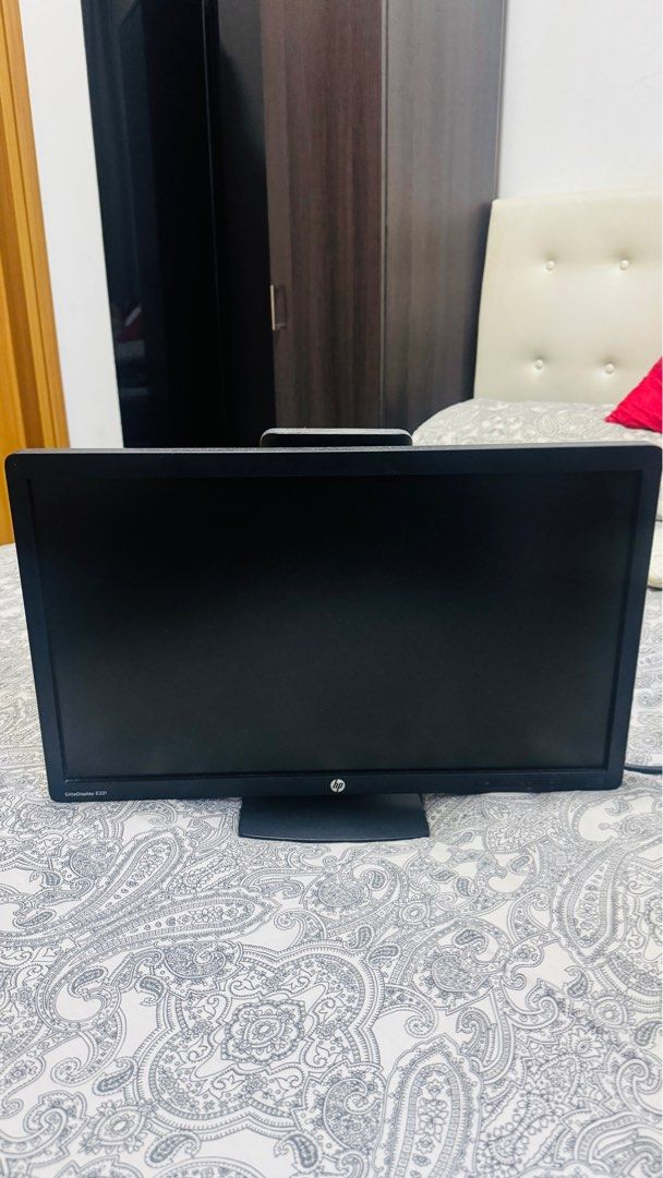 HP EliteDisplay E221 Monitor, Computers & Tech, Parts & Accessories, Monitor Screens on Carousell