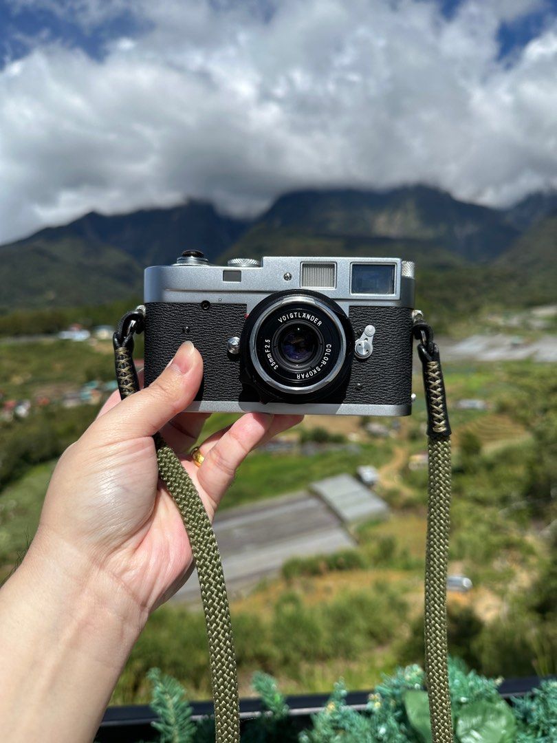 Leica M2 button rewind, Photography, Cameras on Carousell