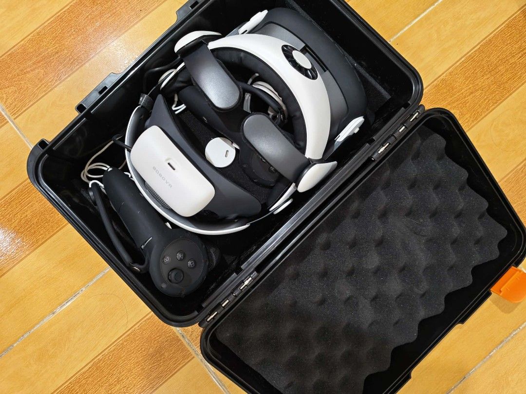 Meta Quest 3 Bundle, Video Gaming, Video Game Consoles, Others on Carousell