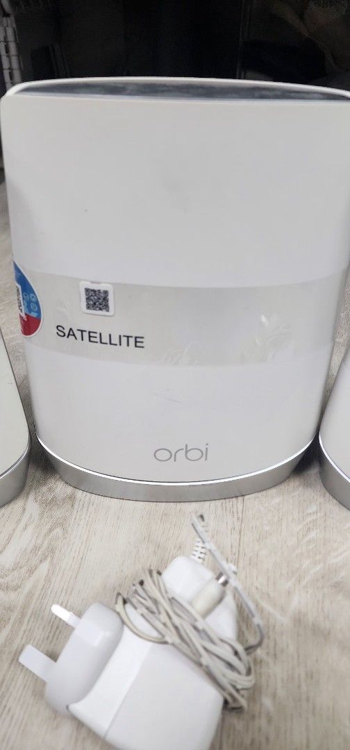 Netgear Orbi WiFi 6 Mesh System (RBR750 & RBS750x2), Computers & Tech ...