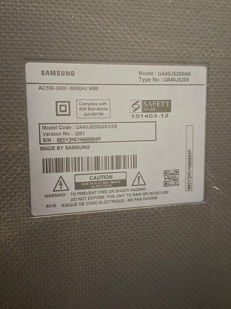 [Xmas Giving] Samsung 40" LED TV - Model UA40J5200AK - Super Light Uses ...
