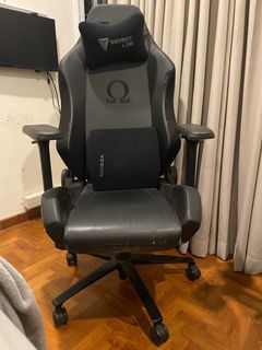 Secretlab Titan Gaming Chair - Black, Furniture & Home Living ...