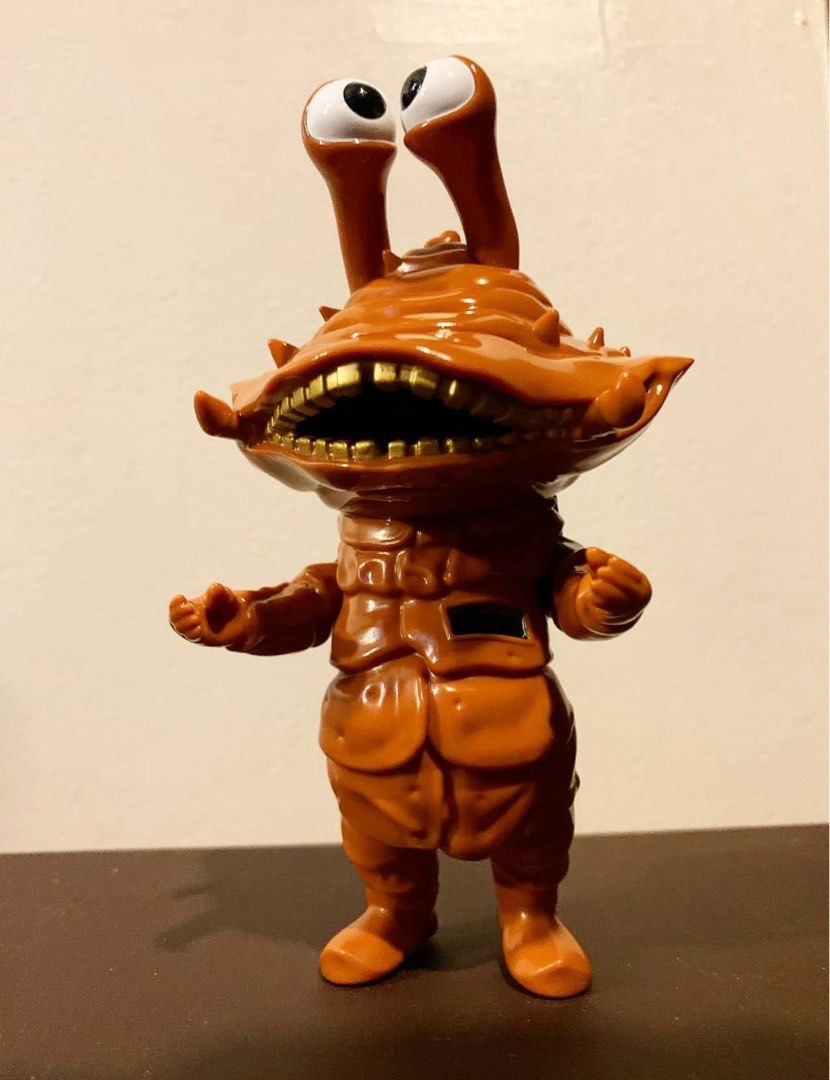 Sofubi Momoco studio Kanegon. New in pack., Hobbies & Toys, Toys & Games on Carousell