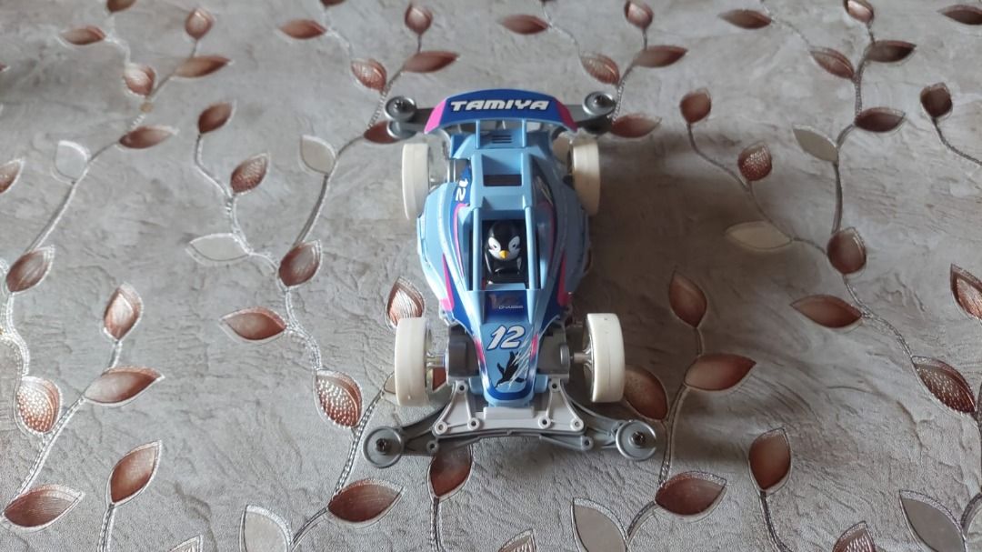 Tamiya Electric Car Penguin Driver can run around racing track (Battery ...