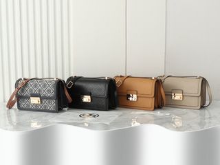 Tory Burch Crossbody Bag, Women's Fashion, Bags & Wallets, Cross-body ...