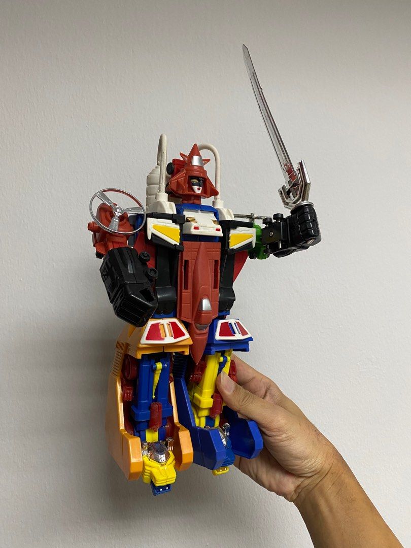 Vintage voltron bootleg Transforming Robot Toy with Sword, Hobbies ...