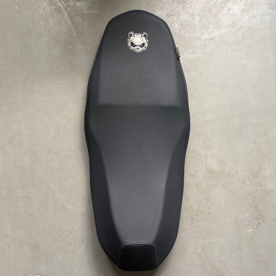 xmax v1 2 step seat psdesign, Motorcycles, Motorcycle Accessories on ...