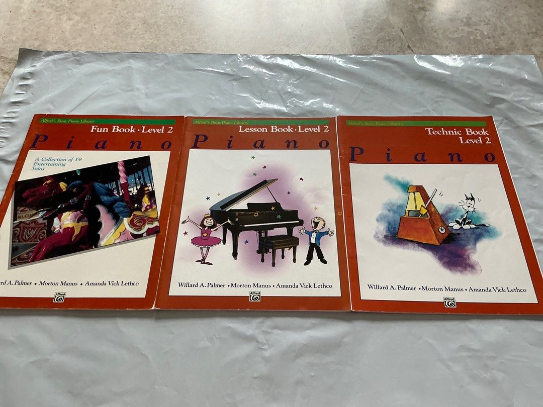 Alfred's Basic Piano Library Level 2 Books, Hobbies & Toys, Music ...